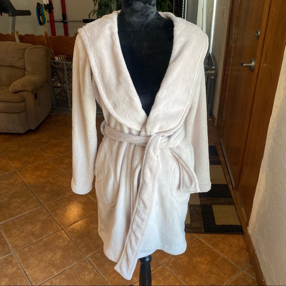 UGG | Intimates & Sleepwear | Ugg Robe Xs | Poshmark